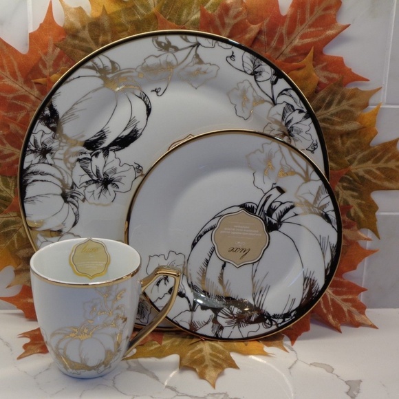 CIROA CHINA | Dining | Ciroa Luxe Gold Botanical Pumpkin Dinner Plates ...
